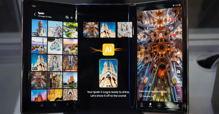 Samsung heard you like weird screens so it brought some to MWC