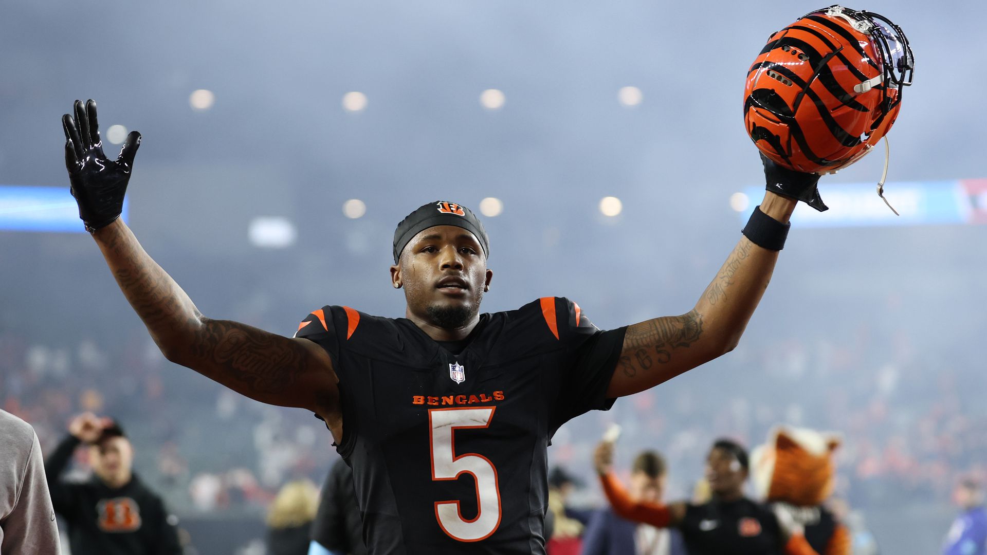 NFL franchise tag deadline 2025: Tracking what players have received ...