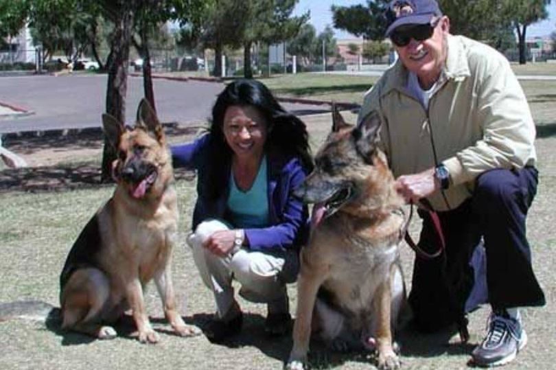 Gene Hackman's dog walker gives tragic update on pet's behavior in ...