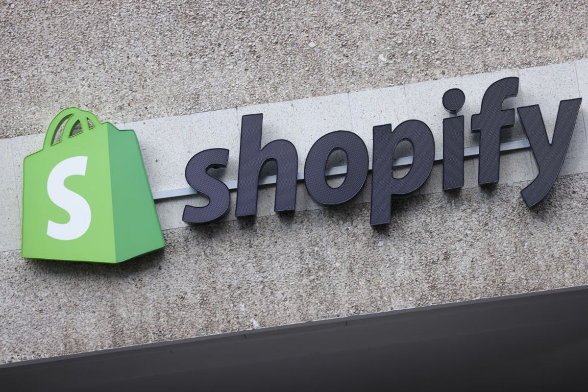 Shopify down as outage reports pour in on Cyber Monday