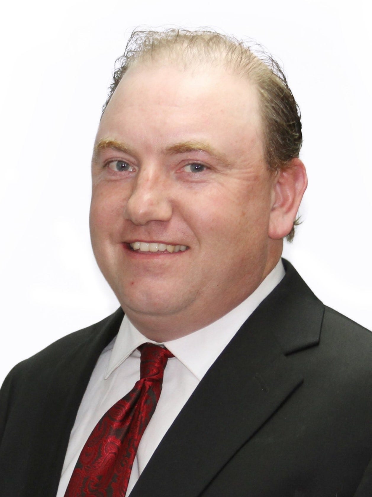 Grand Chute election: Beth English challenges Jason Van Eperen for town ...