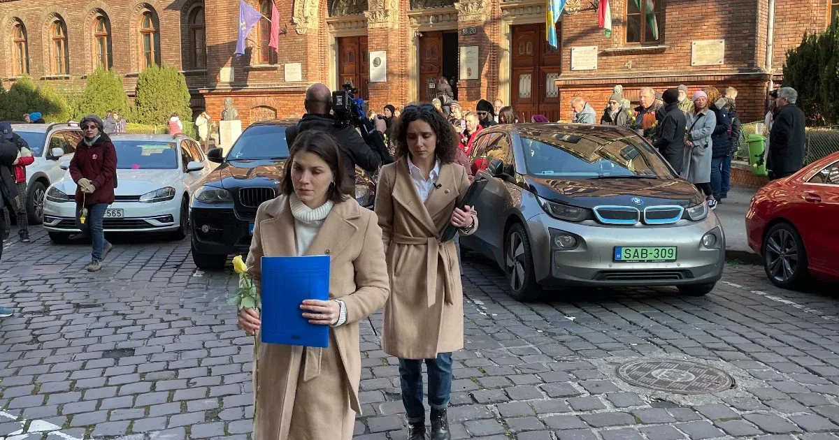 50 ezren petícióban követelik a bíróságtól, hogy ne kerülhessen ...