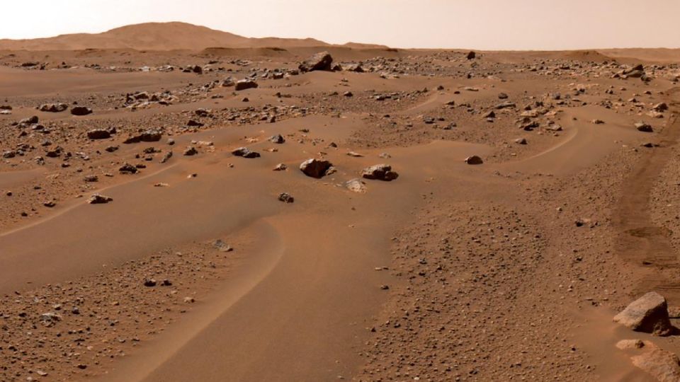 Why scientists say this stunning ancient lake in Turkey might as well ...