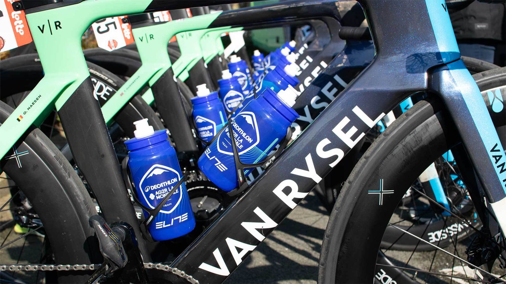 Opening Weekend tech gallery part 2: Unreleased bikes, brand new tyres ...