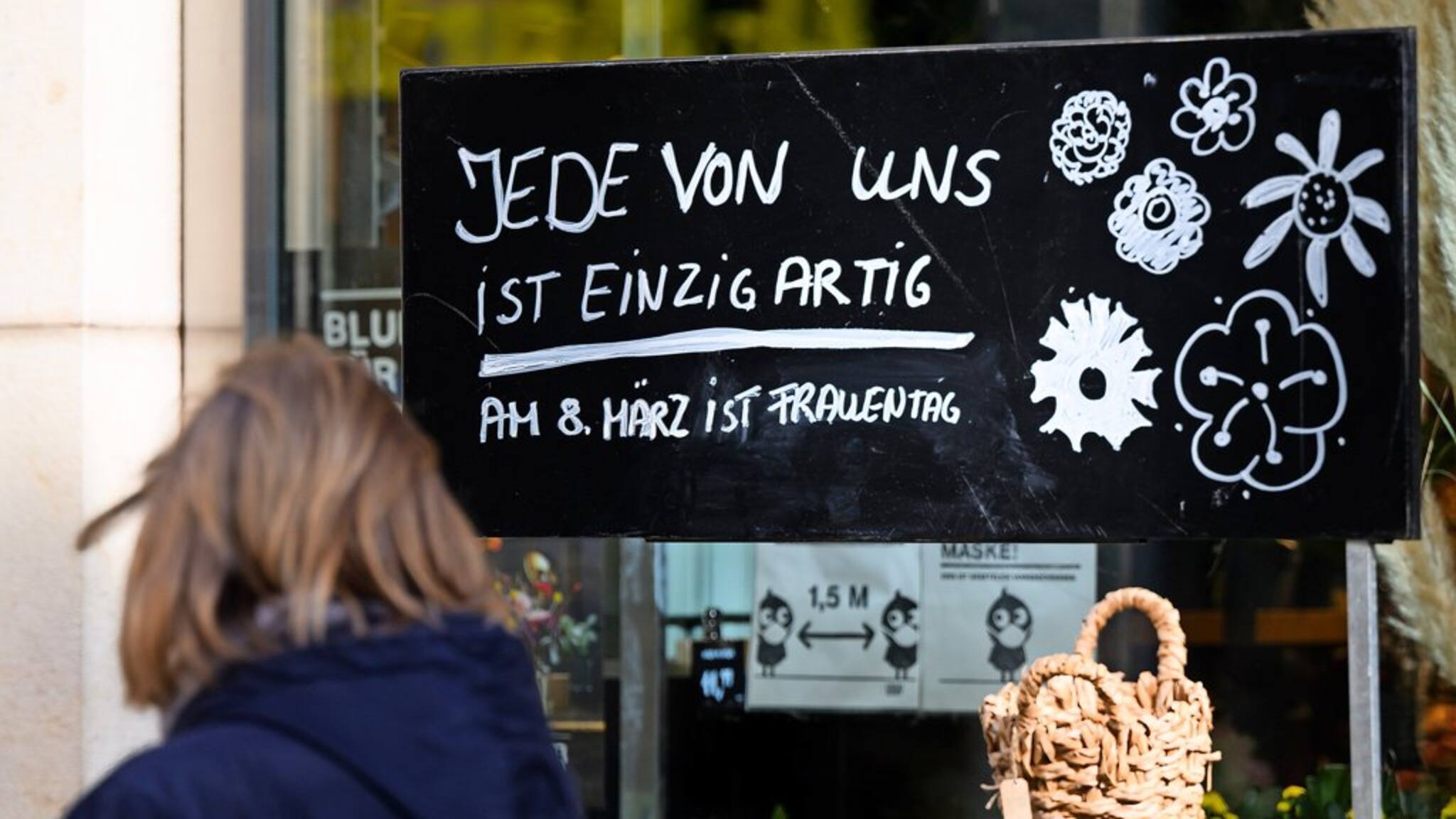 Weltfrauentag 2025: Wer hat frei und wann findet der Feiertag statt?