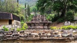 Candi Songgoriti di Batu: Sejarah, Daya Tarik, Tiket Masuk dan Lokasi