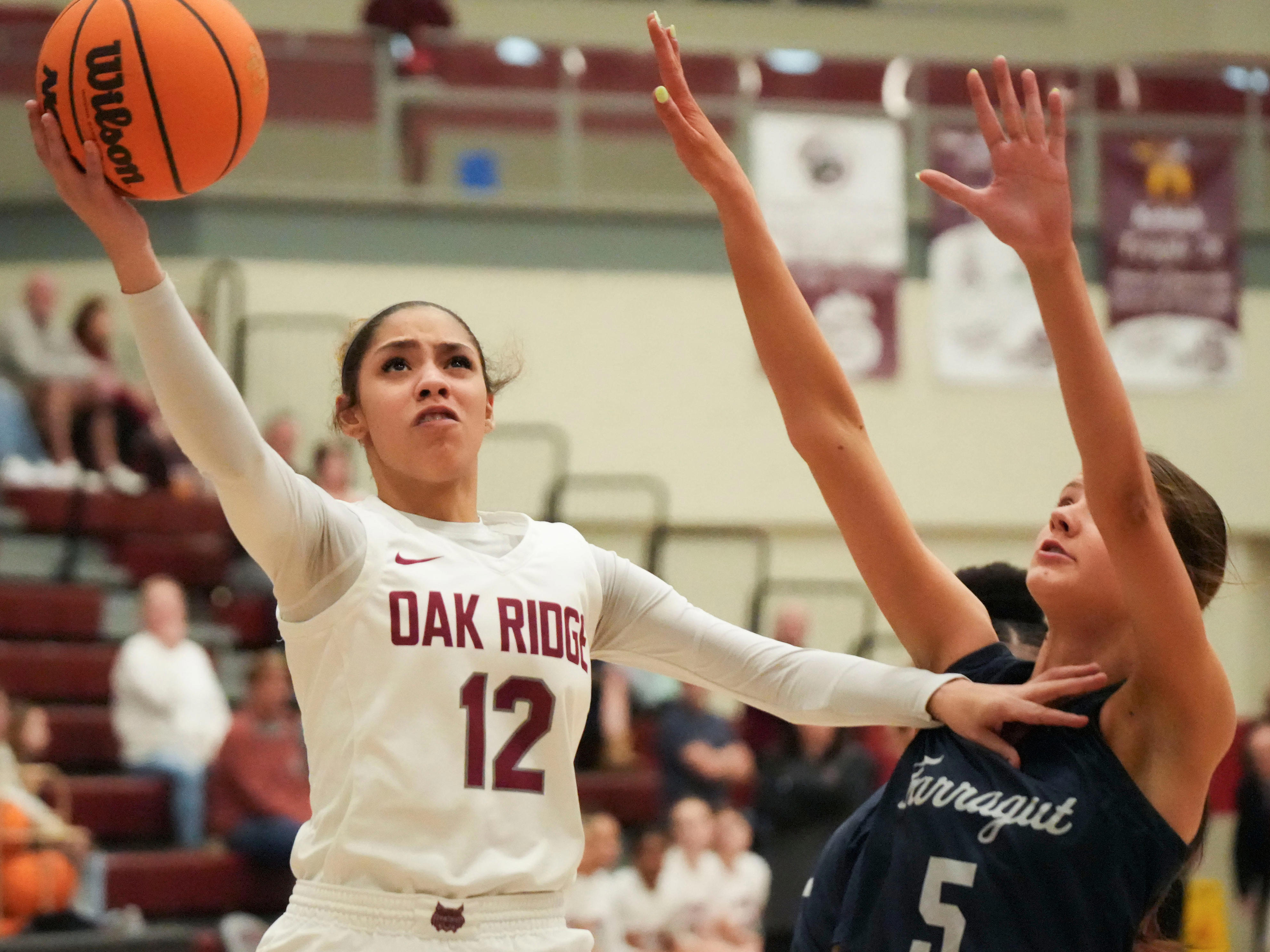 Oak Ridge Lady 'Cats are Region 2 champs! Boys play for title Thursday ...