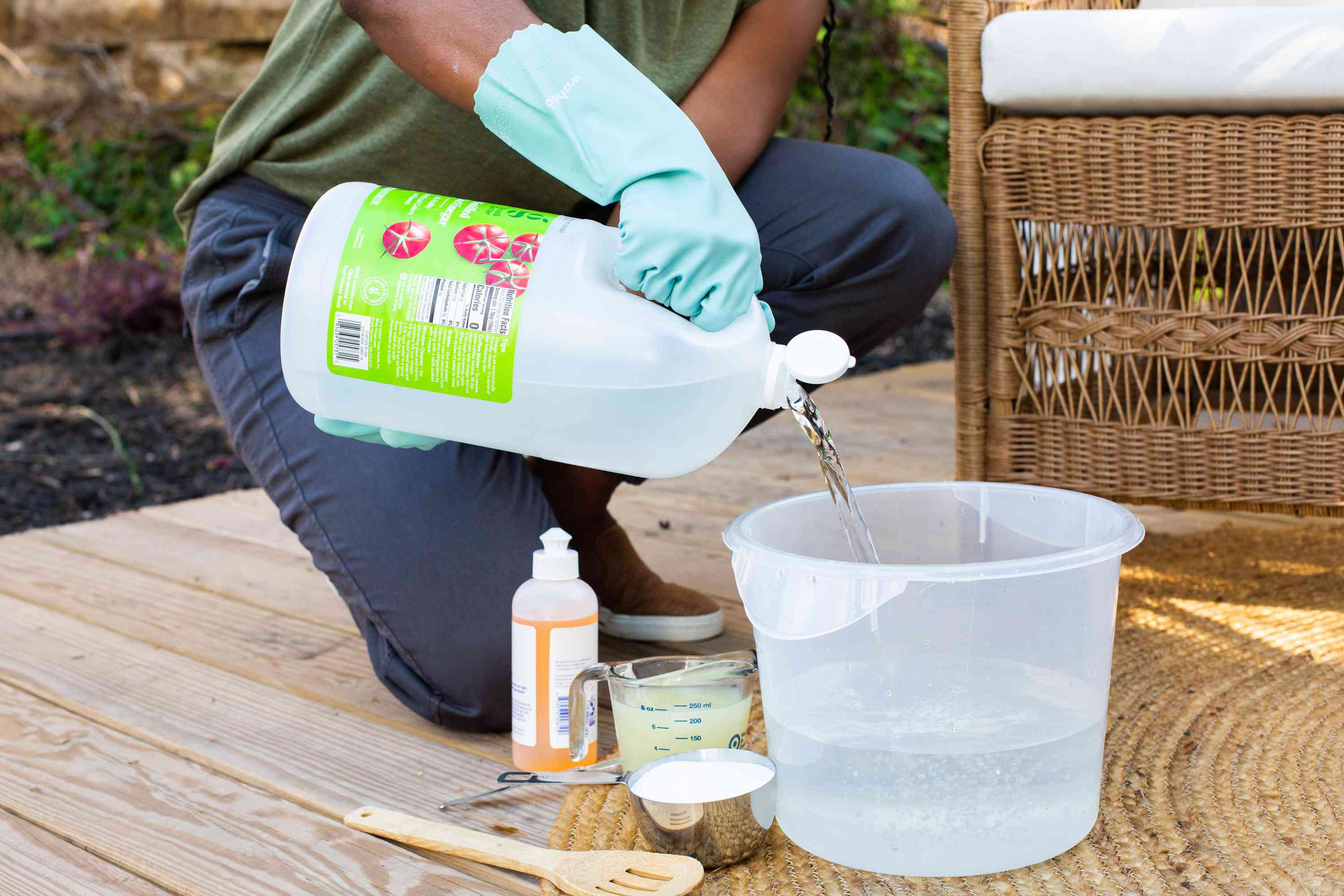 3 Natural Homemade Weed Killers That Actually Work