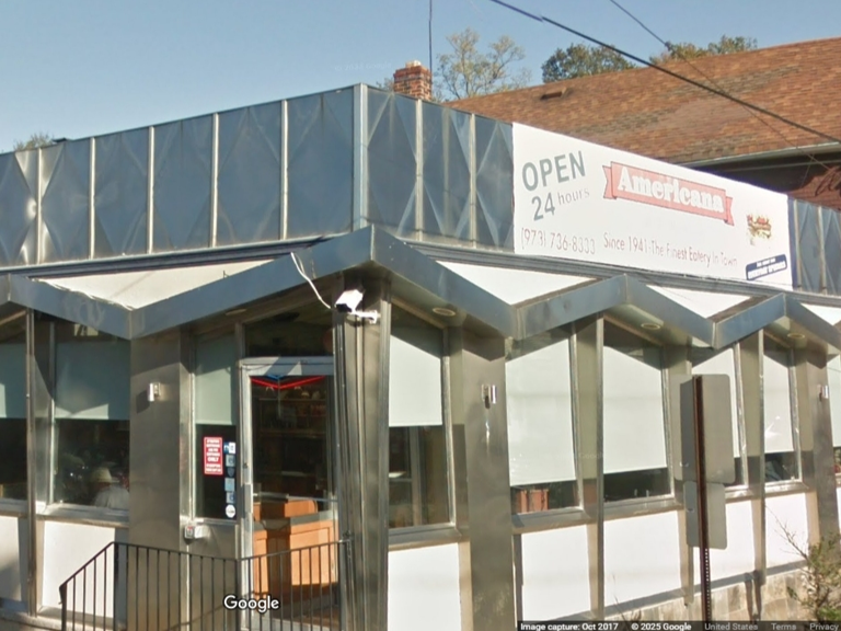 Americana Diner In West Orange Serves Its Final Meal