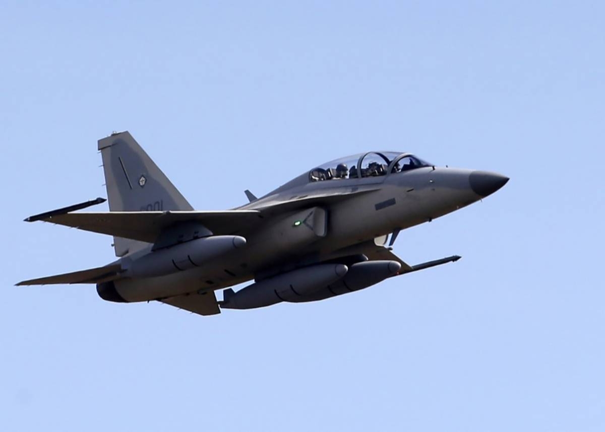 Search ongoing for missing PAF plane