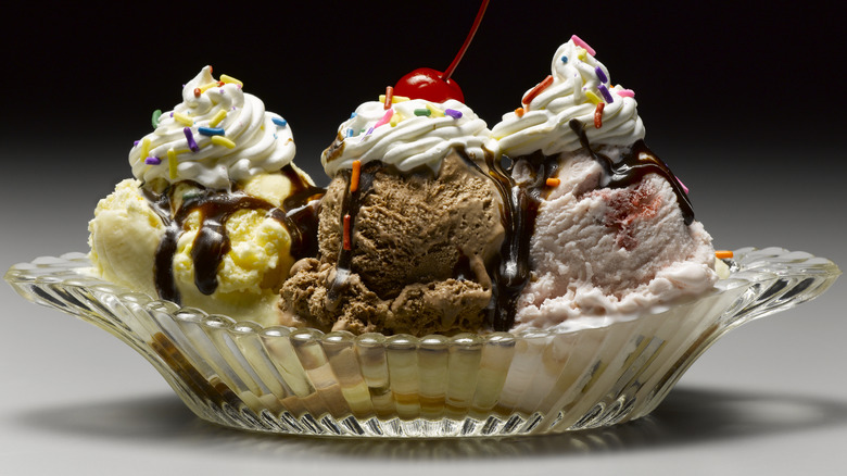 For The Ultimate Ice Cream Sundae, Use A Frozen Breakfast Classic