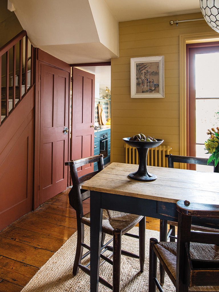A Tiny English Townhouse, Brought to Life with 16 Vibrant Paint Colors
