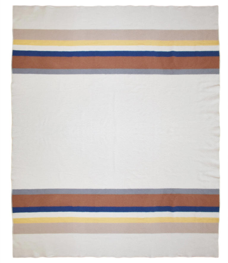 Natural Warmth, No Hassle: The Best Washable Wool Blankets You’ll Love