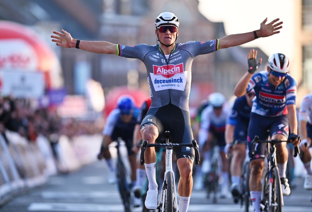 First Race, First Win: Van der Poel Opens 2025 with Smash-Mouth Sprint ...