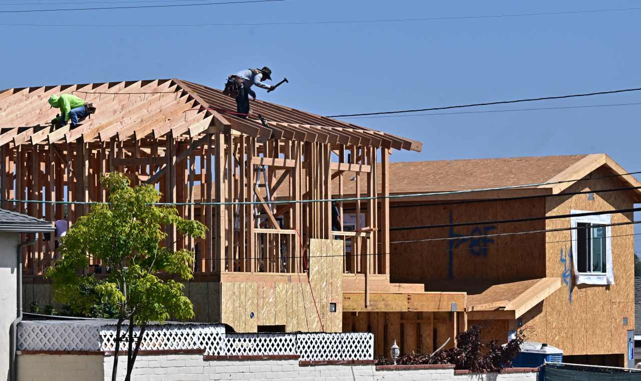 Why Home Builders Are Bouncing Today—and Why Their Stocks Are Good Buys
