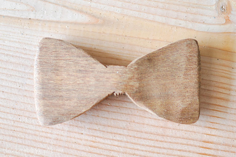 How to Make Wood Bow Ties