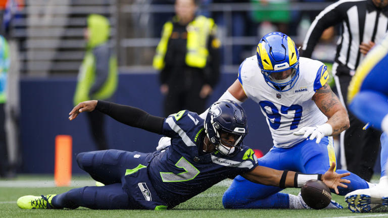 Seahawks could bolster defensive line depth with this Rams free agent