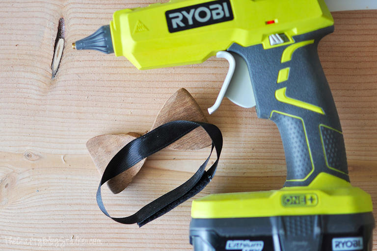 How to Make Wood Bow Ties