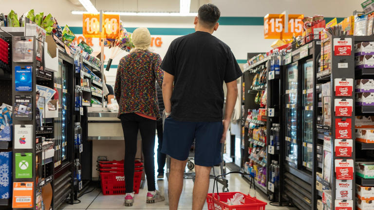 When's The Best Time To Shop At WinCo For A Stress-Free Experience?