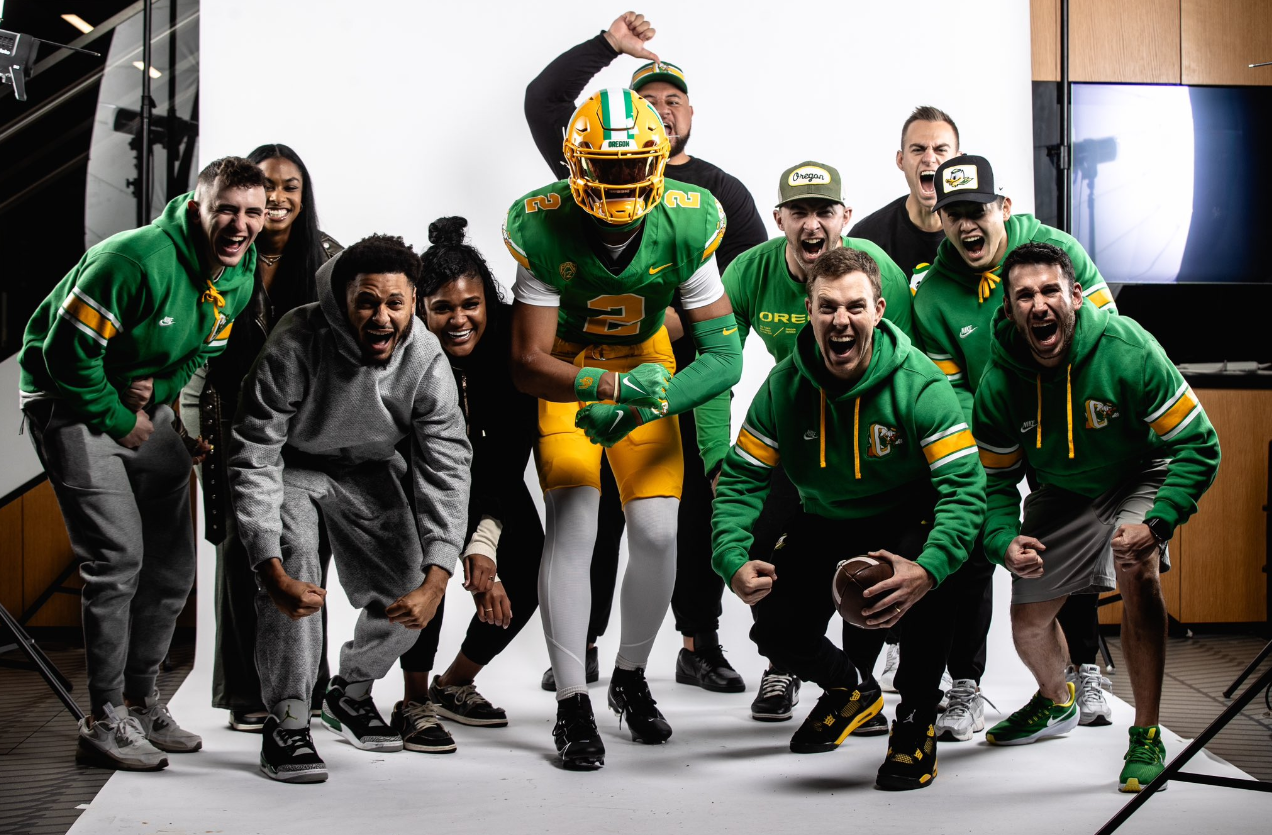 What's new with the Oregon Ducks' TE room ahead of 2025 spring season?