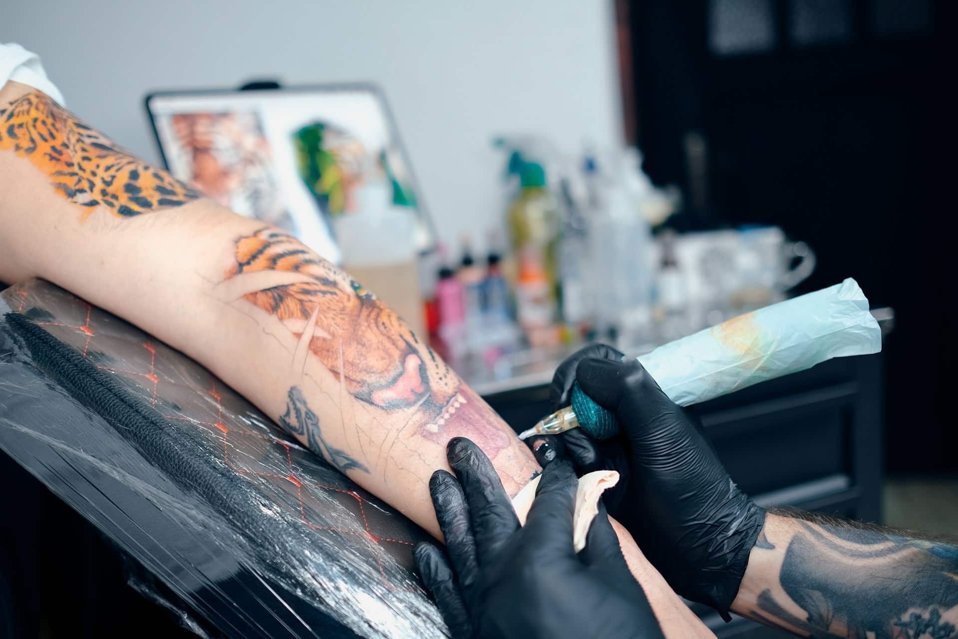 How tattoo ink travels through the body, raising risks of skin cancer ...