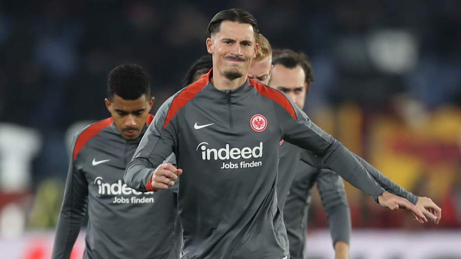 Ajax vs. Eintracht Frankfurt: Entscheidung bei Robin Koch gefallen