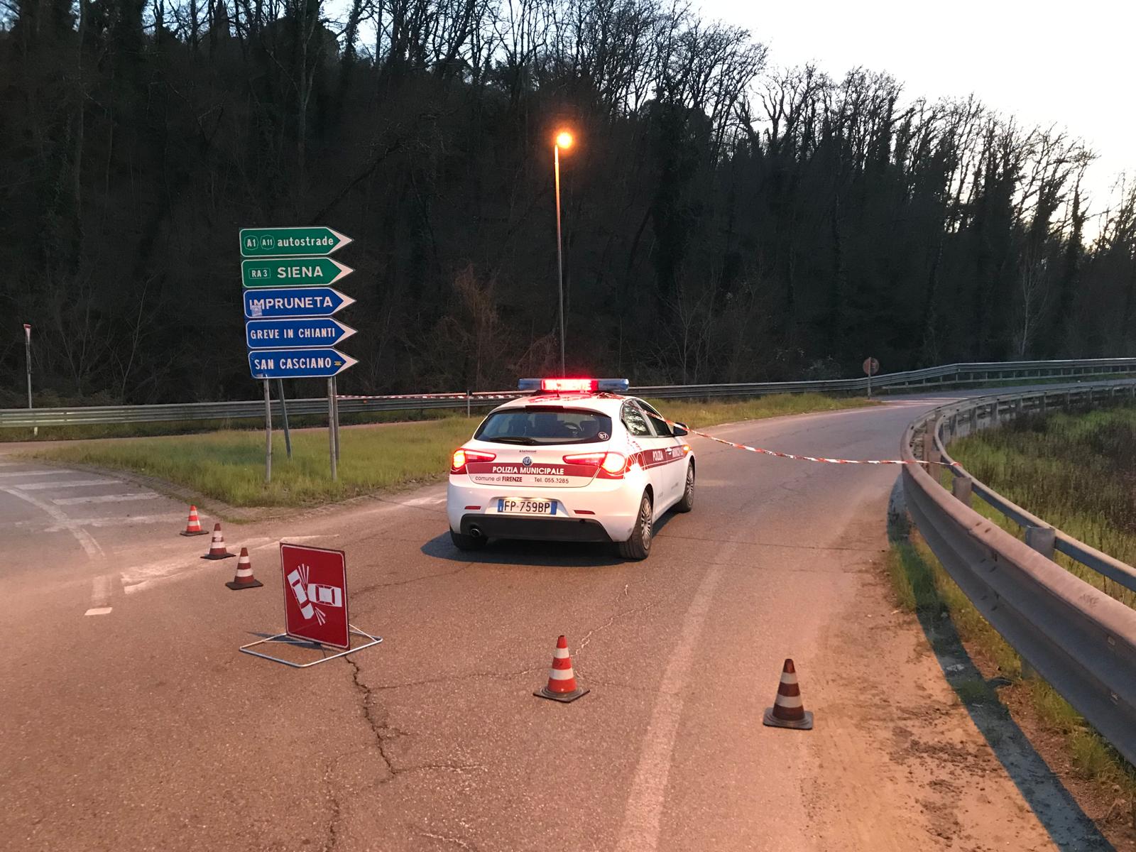 Scontro frontale al bypass del Galluzzo: morta donna di 37 anni e ...