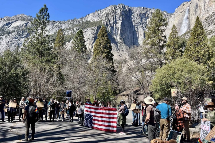 Protests Erupt at National Parks Over Trump Firings