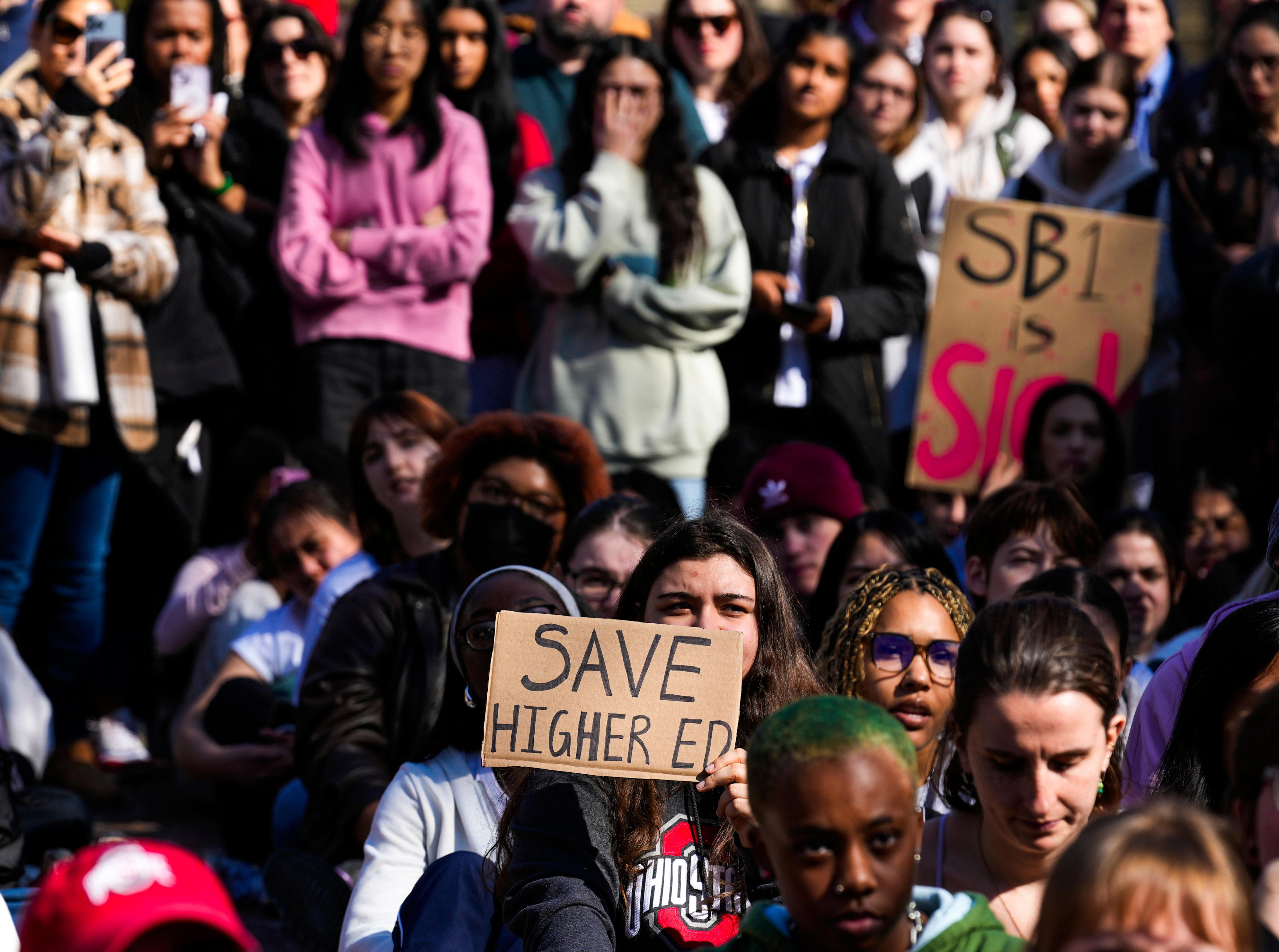 Kent State among Ohio colleges ending its LGBTQ programming as SB 1 ...