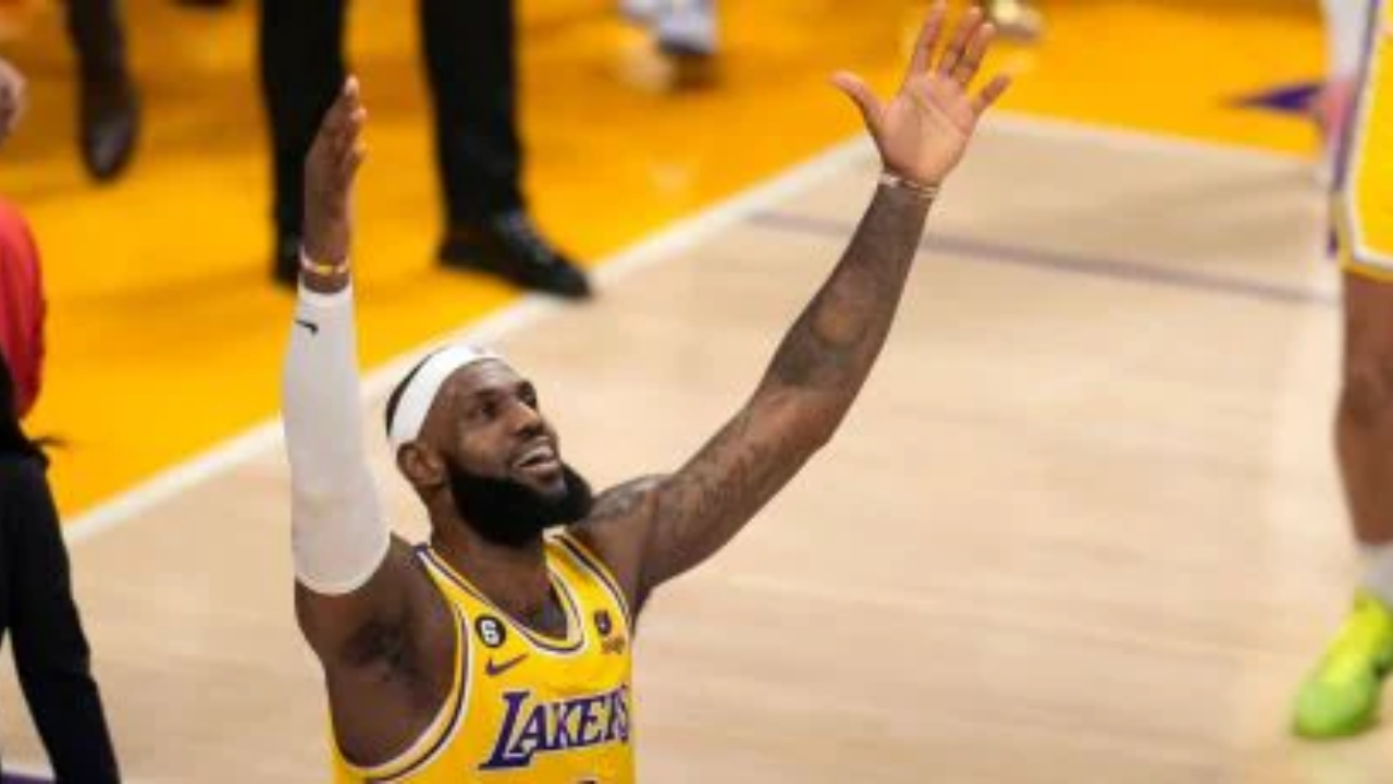 LeBron James Breaks Another NBA Record at 40: Is the Los Angeles Lakers ...