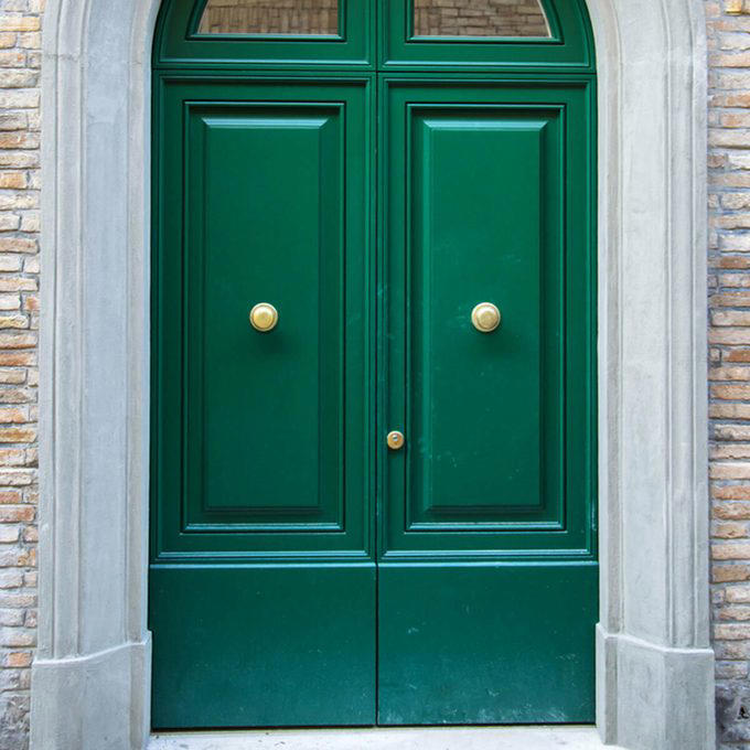 15 Front Door Colors That Will Give Your Home Instant Curb Appeal