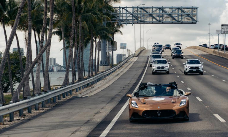 Maserati MC20 sets autonomous world speed record with Indy Autonomous ...