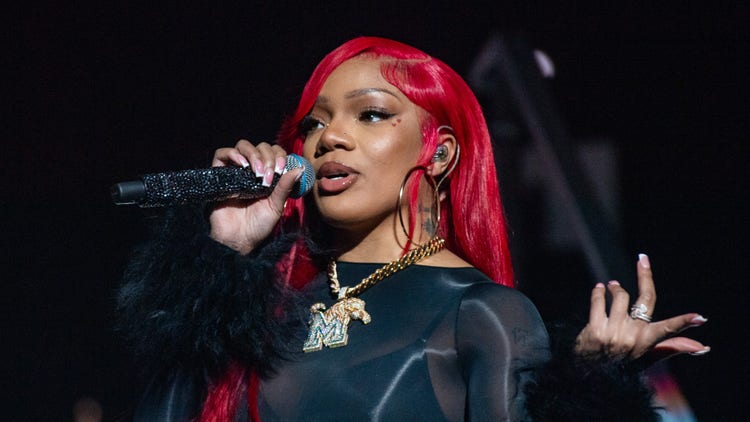 GloRilla Is Bringing Serious Confidence To Savage X Fenty's New Sunray ...