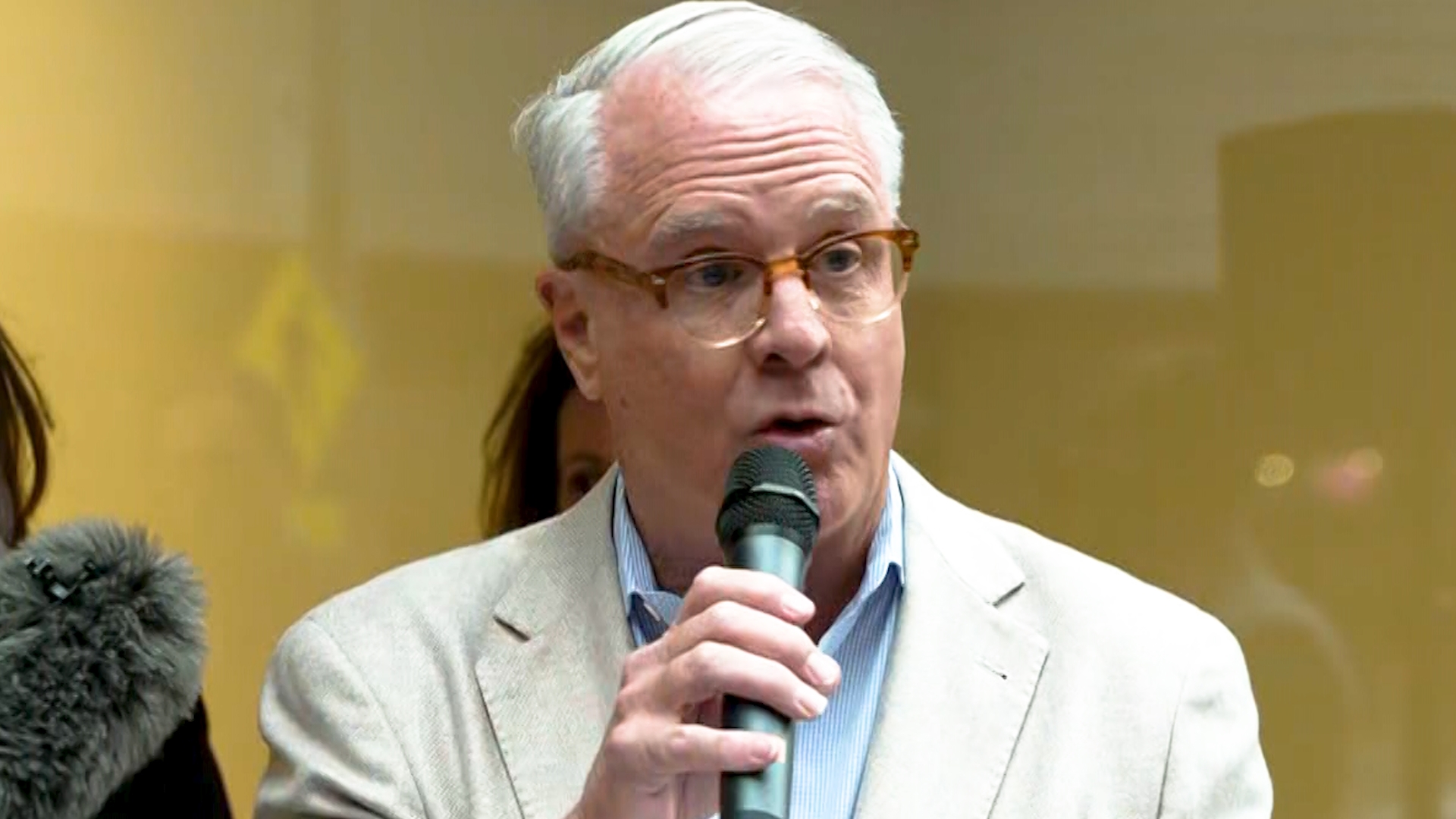 Dallas city leaders full press conference with update on Neiman Marcus ...