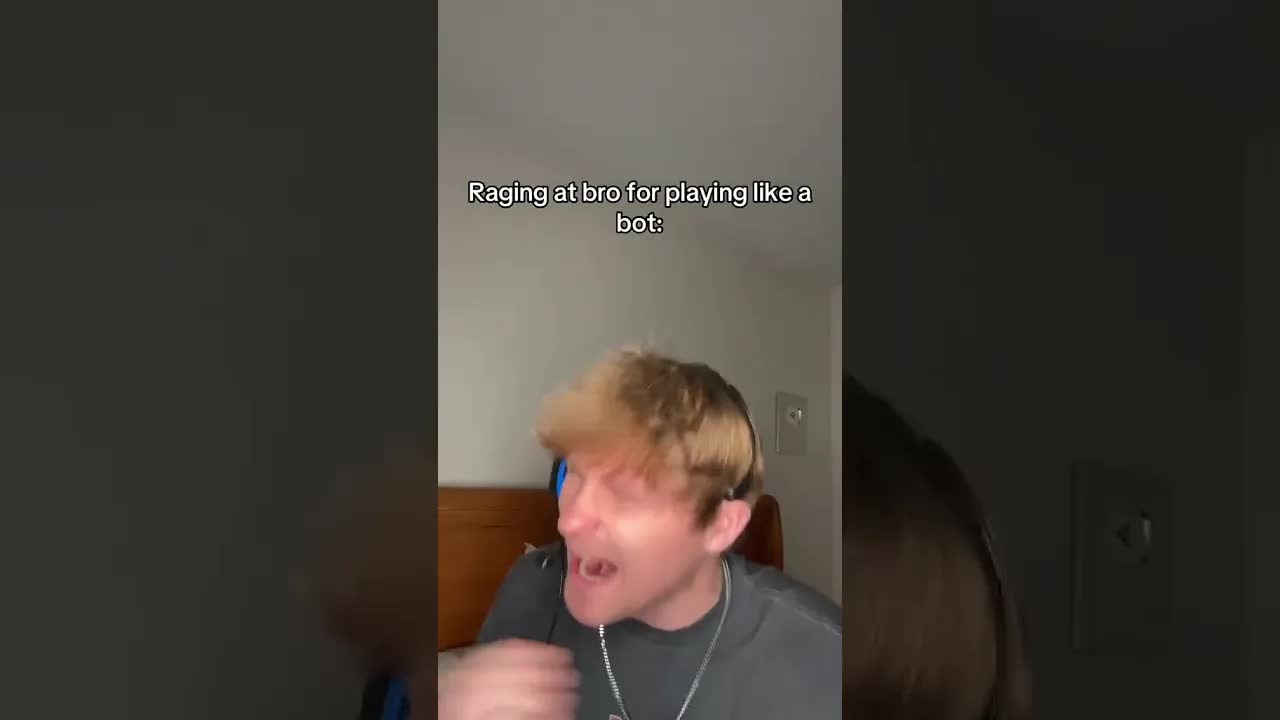 Gamer Rage Quit: Funny Bro Moment