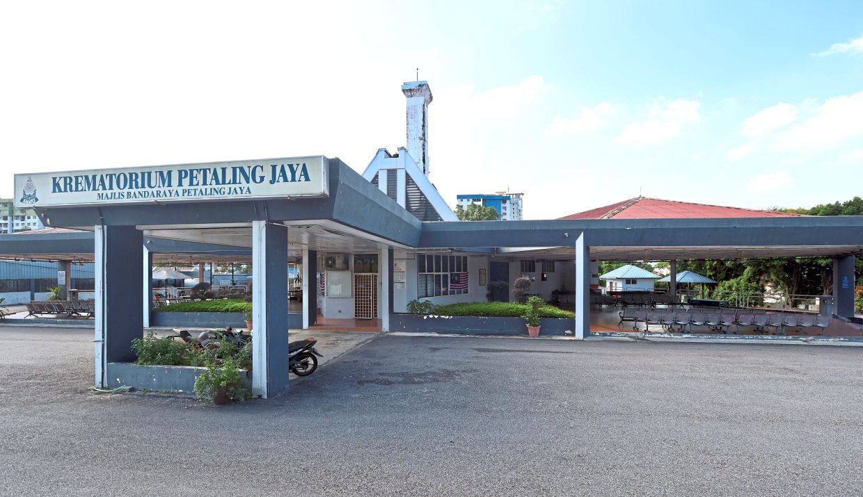 ‘Do detailed study before privatising MBPJ crematorium’