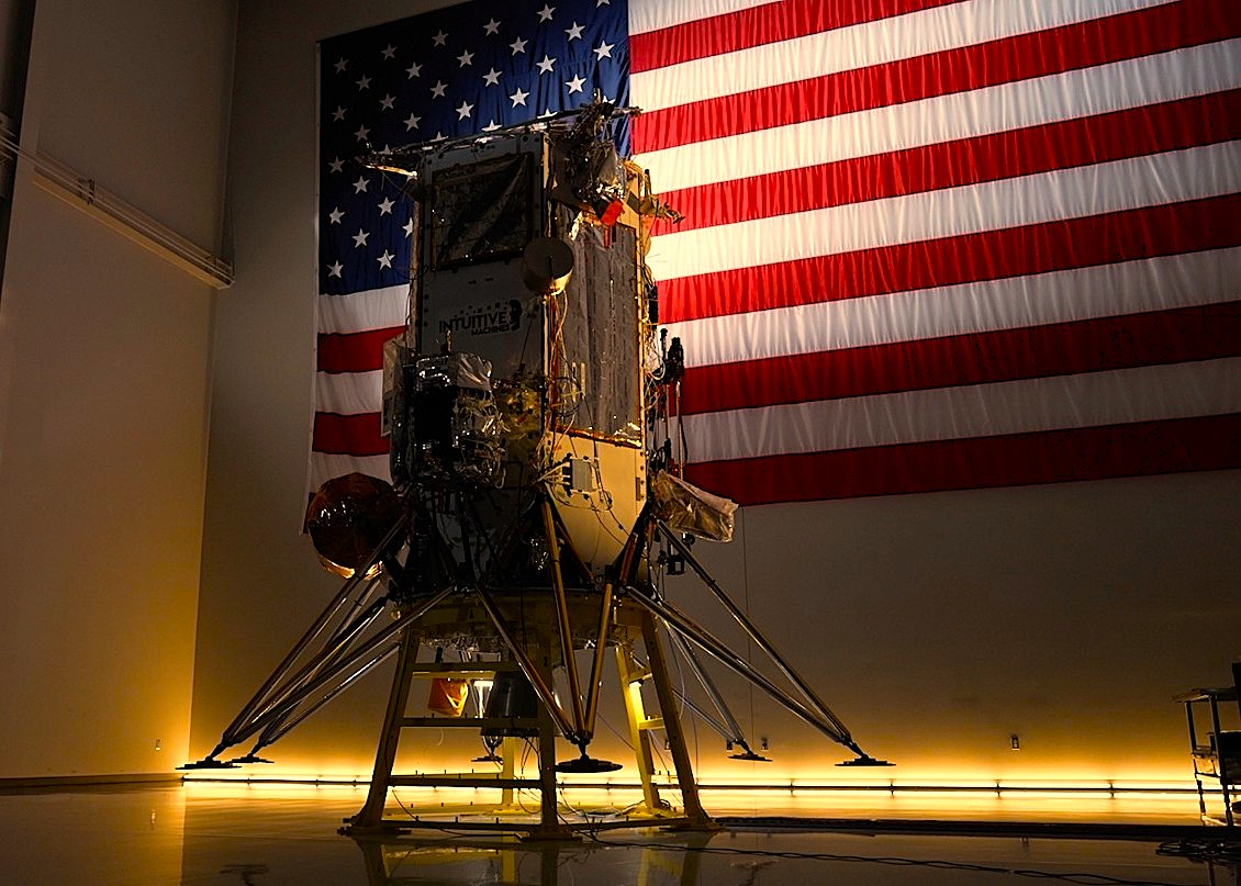 Fly me (data) to the moon