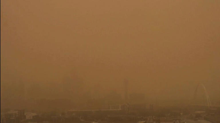 Texas besieged by multiple fires as deadly storm fuels severe weather ...