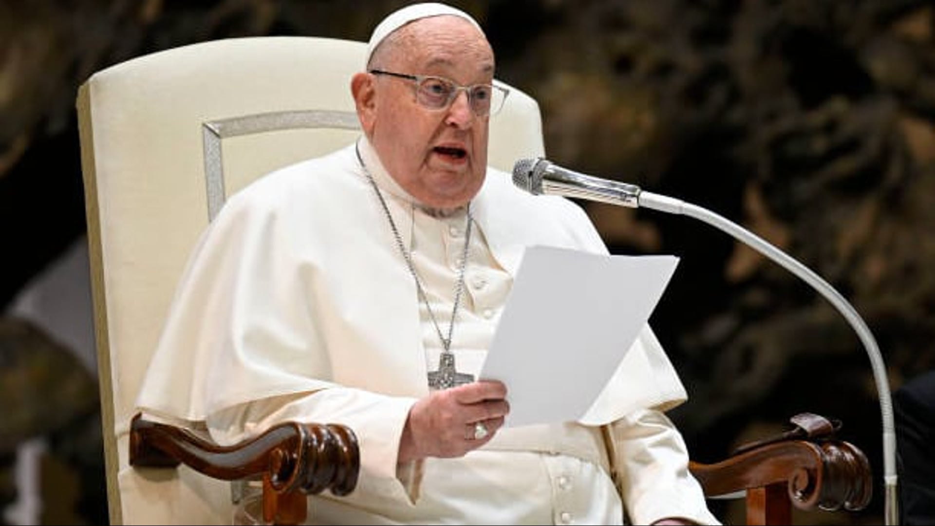 Pourquoi Les Papes Changent-Ils De Nom Après Leur Élection