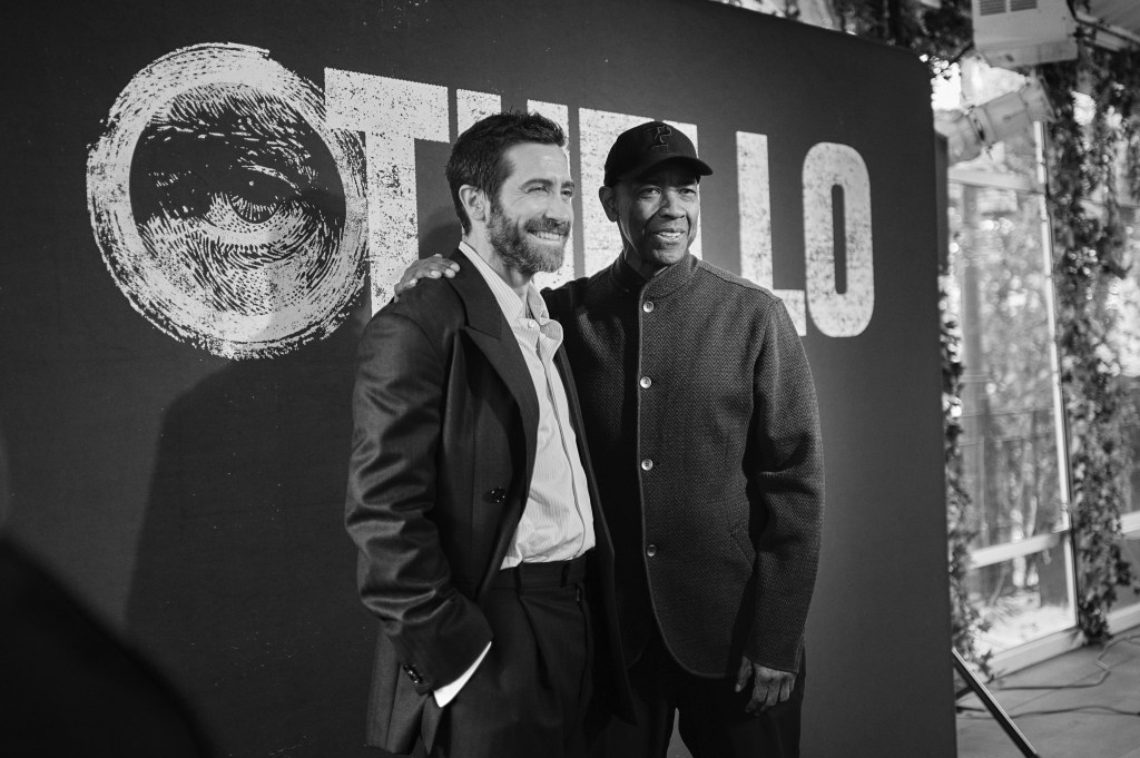 Broadway's ‘Othello' With Denzel Washington & Jake Gyllenhaal Sells Out ...