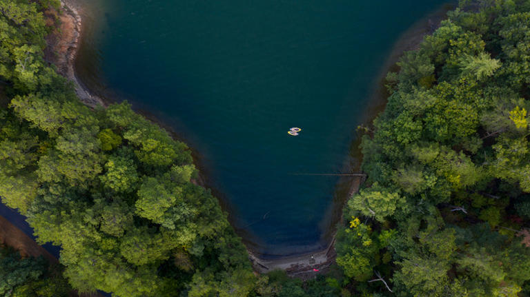 Georgia's 'Miracle In The Mountains' Is Its Deepest Lake With Trails ...
