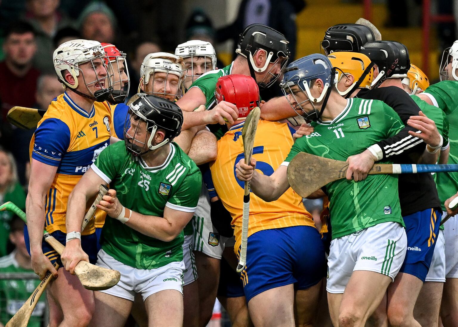 Counties jostle for position and face down added jeopardy as Allianz ...