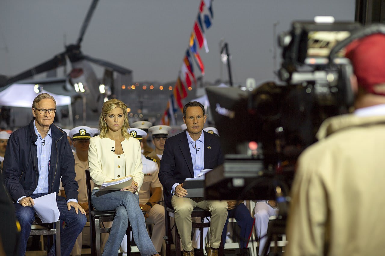 'Propagandized' him 'back into' power: GOP strategists slam Fox host ...