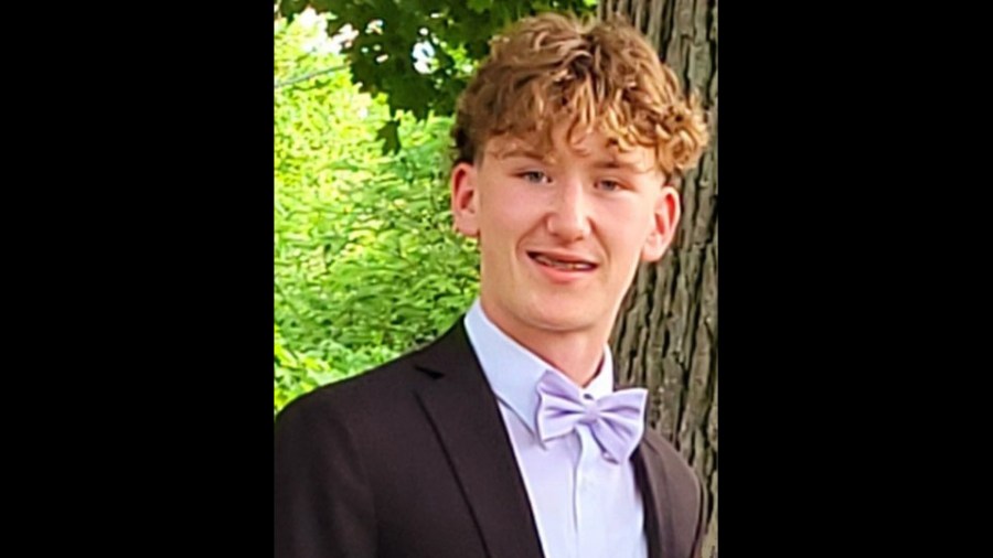 Teen gets decades in prison for Good Samaritan’s murder