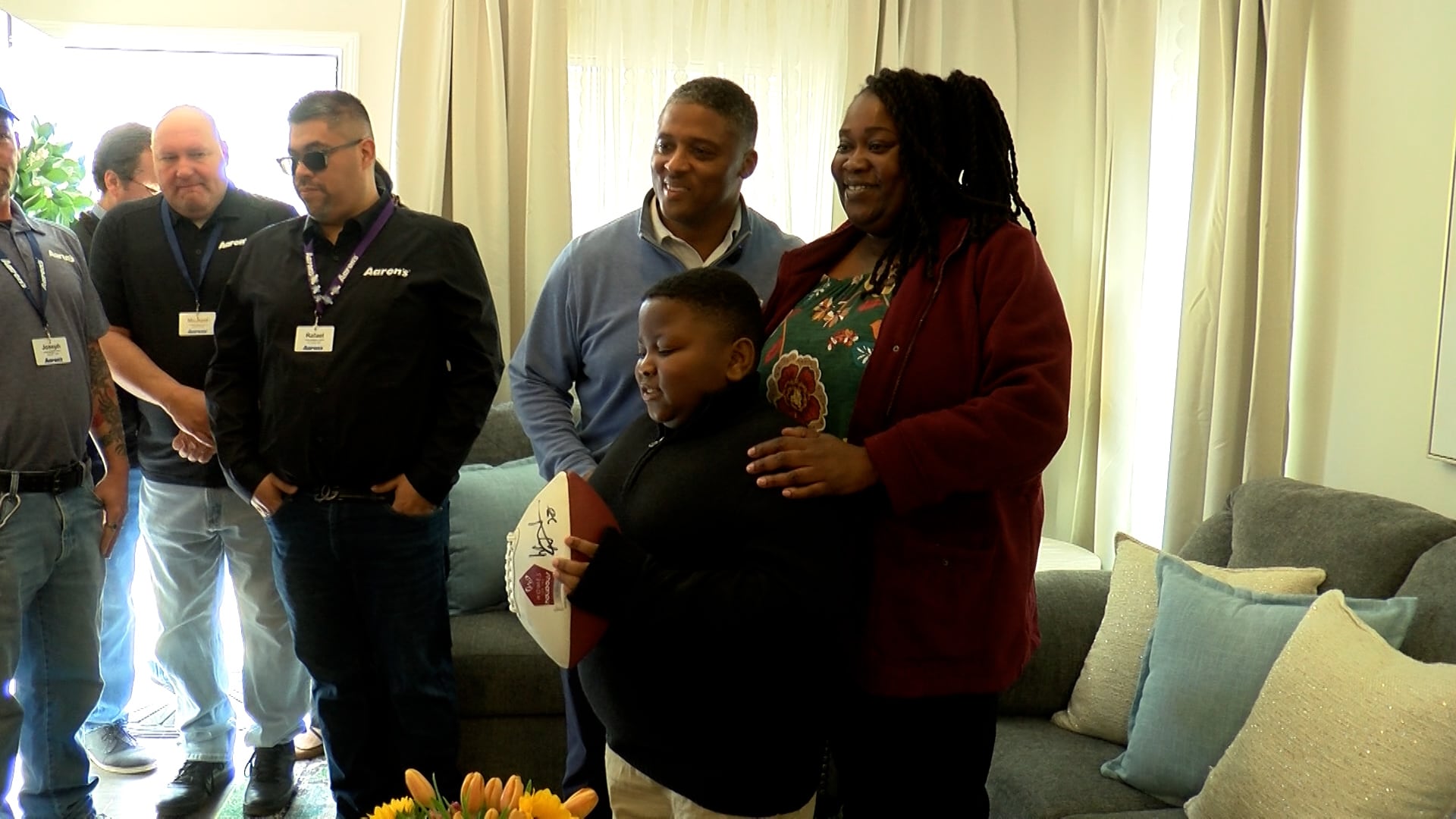 Hall of Fame running back, Panthers players deliver dream home to ...