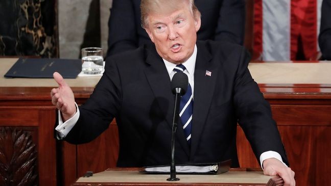 Clyburn urges non-disruptive protest by Democrats during Trump's ...