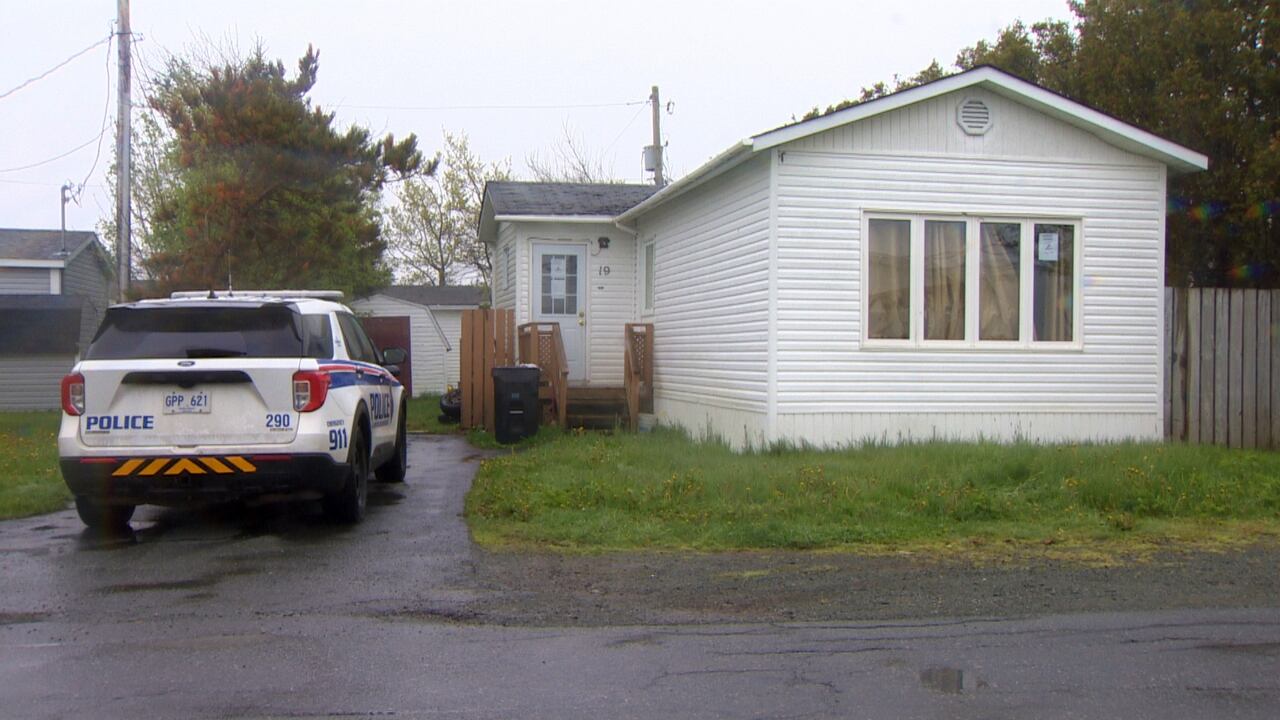 Bruce Escott sentenced to 13 years for sexual violence against 6 ...