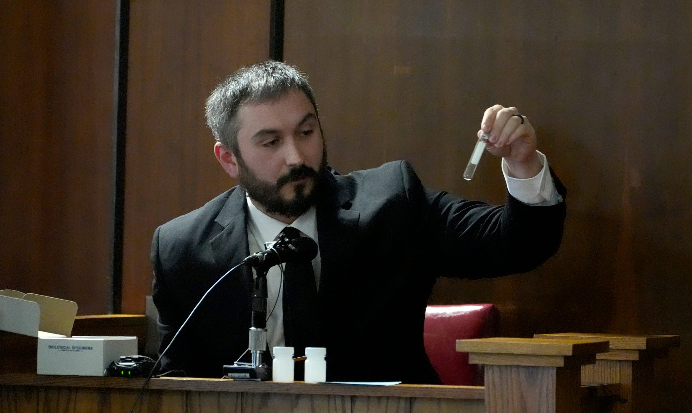 Mom of children killed in Swan Boat Club crash testifies, brings tears ...