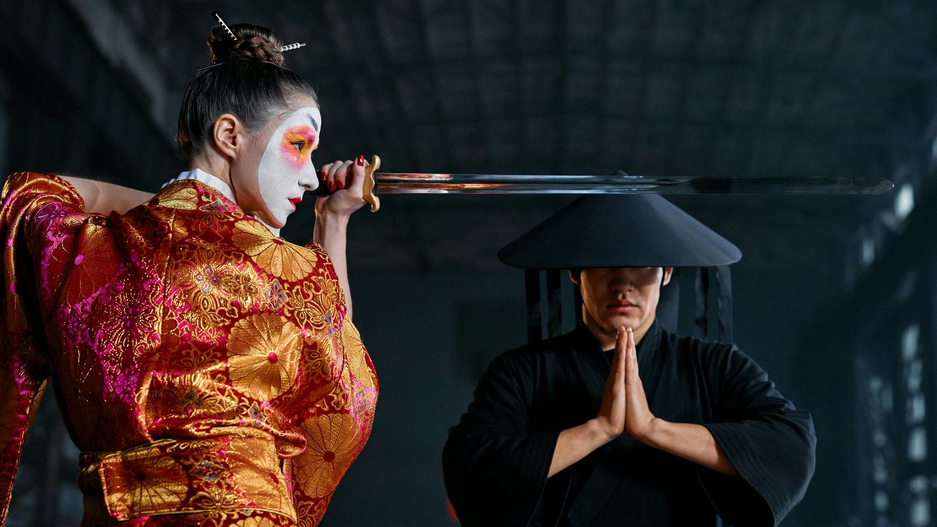 Samurais & Ninjas: The Amazing World Of Ancient Japan