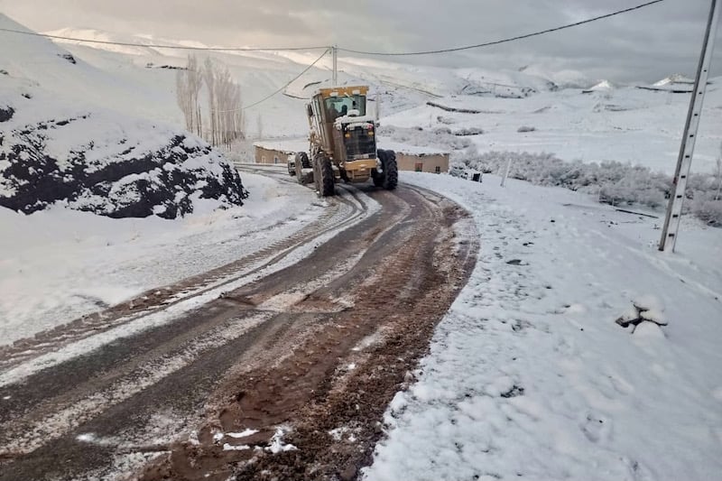 تساقطات ثلجية كثيفة في ميدلت